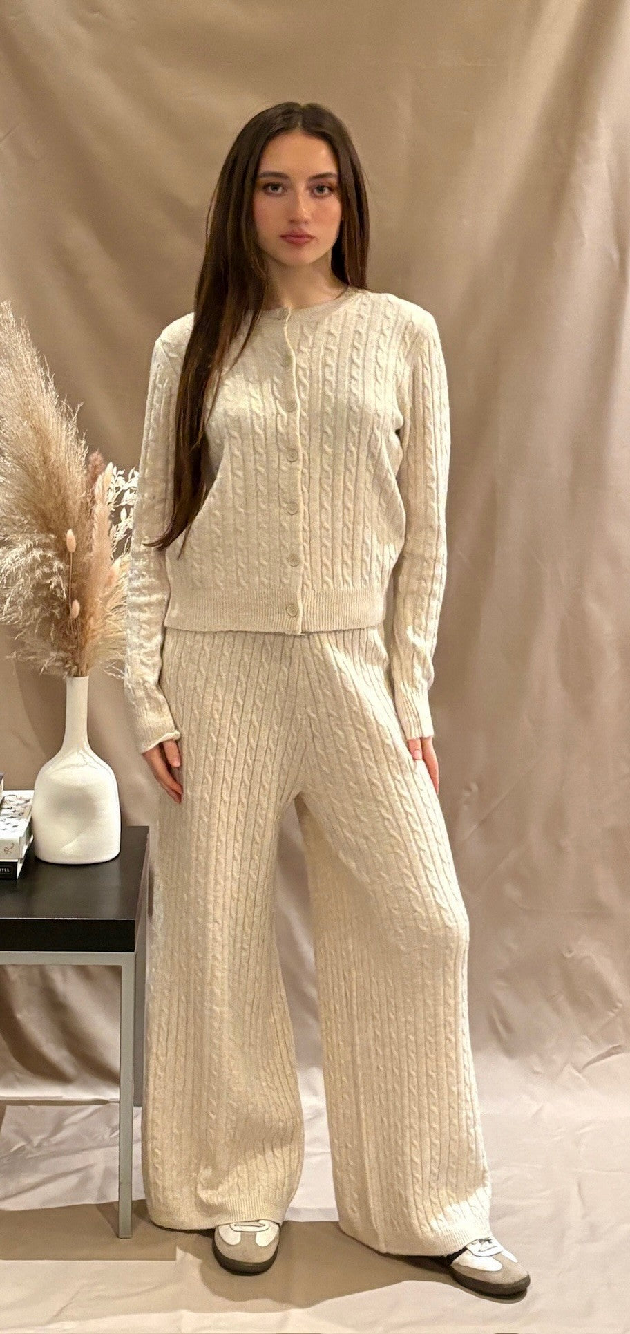 The Luxe Lounge cable set – Gillianscloset